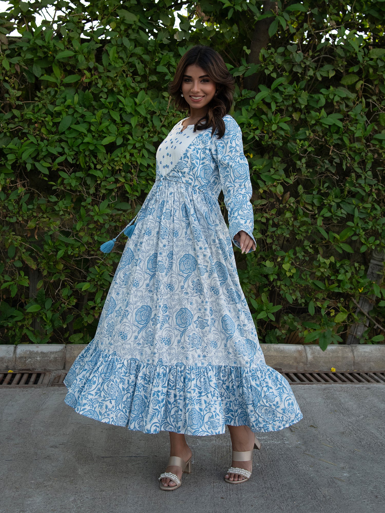 Buy Woman Dresses | Maxi Dresses For Women | Mulmul.com